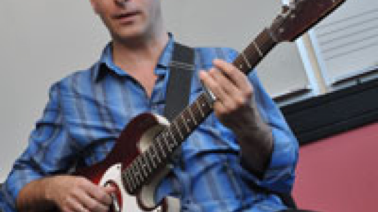 David Tronzo | Berklee