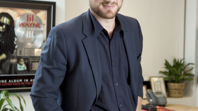 The Ascent of Neil Jacobson ’99 | Berklee