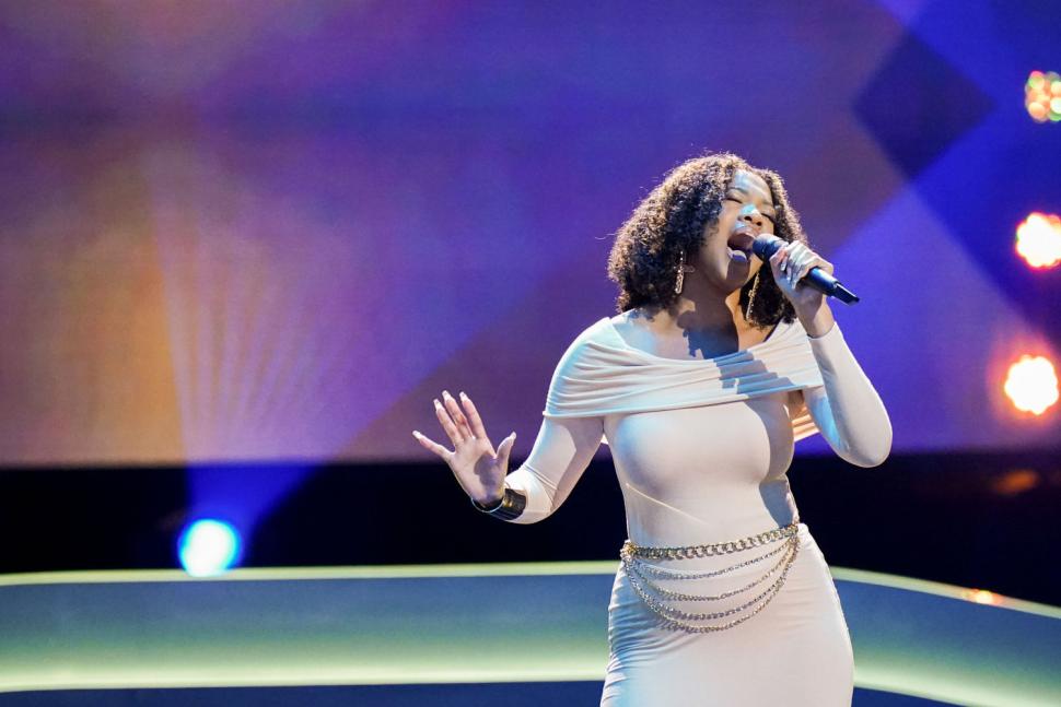 Berklee Alum Aliyah Khaylyn Wows The Voice Coaches with Tamar Braxton ...